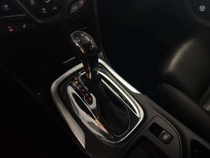 Pelēks Opel Insignia 2015 Kauņa, ar dzinēja tilpumu 1.60 L un nobraukumu 240 tūkst. km par 4999 €, foto 15 vietnē AUTOMOTO.COM.LV
