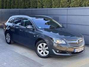 Grey Opel Insignia 2015 in Marijampole, with an engine capacity of 1.96 L and mileage of 220 thousand km for 6350 €, photo  on AUTOMOTO.COM.LV