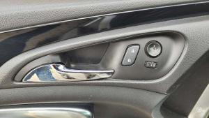 Grey Opel Insignia 2015 in Kretinga, with an engine capacity of 1.96 L and mileage of 296 thousand km for 3950 €, photo 22 on AUTOMOTO.COM.LV