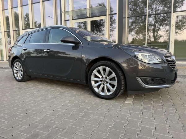 Pelēks Opel Insignia 2015 Viļņa, ar dzinēja tilpumu 1.96 L un nobraukumu 200 tūkst. km par 6500 €, foto 4 vietnē AUTOMOTO.COM.LV