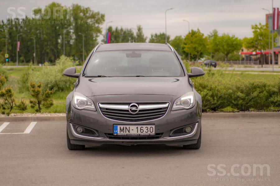 Pelēks Opel Insignia 2015 Jelgava, ar dzinēja tilpumu 2.00 L un nobraukumu 300 tūkst. km par 4950 €, foto 1 vietnē AUTOMOTO.COM.LV