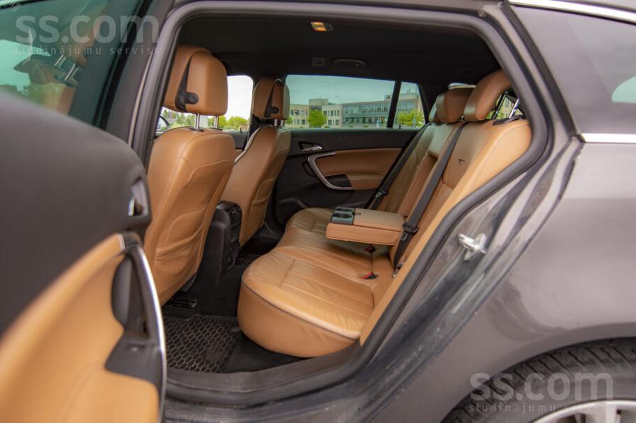 Серый Опель Инсигния 2015 в Елгава, объемом двигателя 2.00 л и пробегом 300 тыс. км за 4950 €, фото 15 на AUTOMOTO.COM.LV