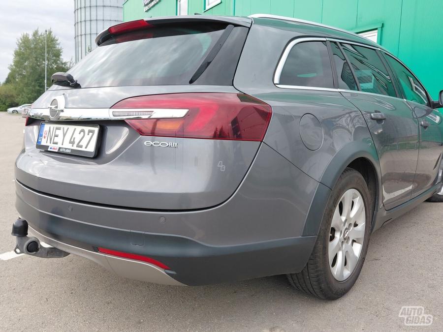 Grey Opel Insignia 2015 in Panevezys, with an engine capacity of 1.60 L and mileage of 273 thousand km for 5900 €, photo 5 on AUTOMOTO.COM.LV