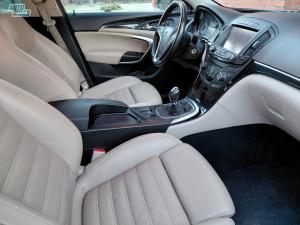 Grey Opel Insignia 2015 in Panevezys, with an engine capacity of 1.60 L and mileage of 273 thousand km for 5900 €, photo 11 on AUTOMOTO.COM.LV