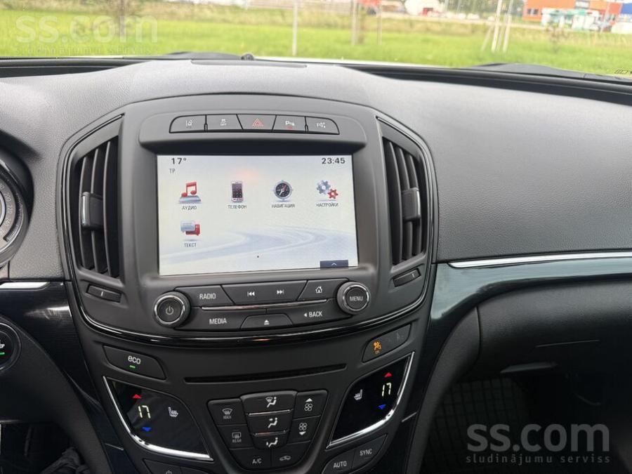 Grey Opel Insignia 2015 in Valmiera, with an engine capacity of 2.00 L and mileage of 179 thousand km for 6800 €, photo 14 on AUTOMOTO.COM.LV