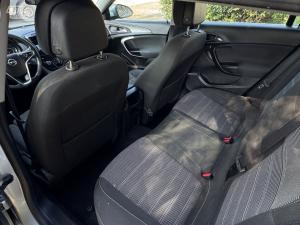 Pelēks Opel Insignia 2015 Marijampole, ar dzinēja tilpumu 2.00 L un nobraukumu 250 tūkst. km par 4999 €, foto 9 vietnē AUTOMOTO.COM.LV