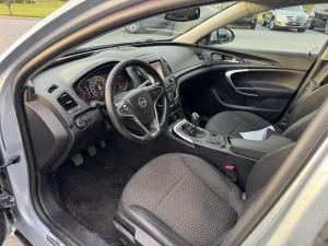 Grey Opel Insignia 2015 in Telschi, with an engine capacity of 1.96 L and mileage of 261 thousand km for 3300 €, photo 15 on AUTOMOTO.COM.LV