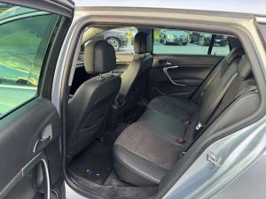 Grey Opel Insignia 2015 in Telschi, with an engine capacity of 1.96 L and mileage of 261 thousand km for 3300 €, photo 16 on AUTOMOTO.COM.LV