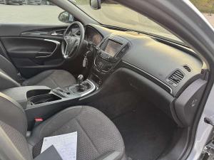Grey Opel Insignia 2015 in Telschi, with an engine capacity of 1.96 L and mileage of 261 thousand km for 3300 €, photo 21 on AUTOMOTO.COM.LV