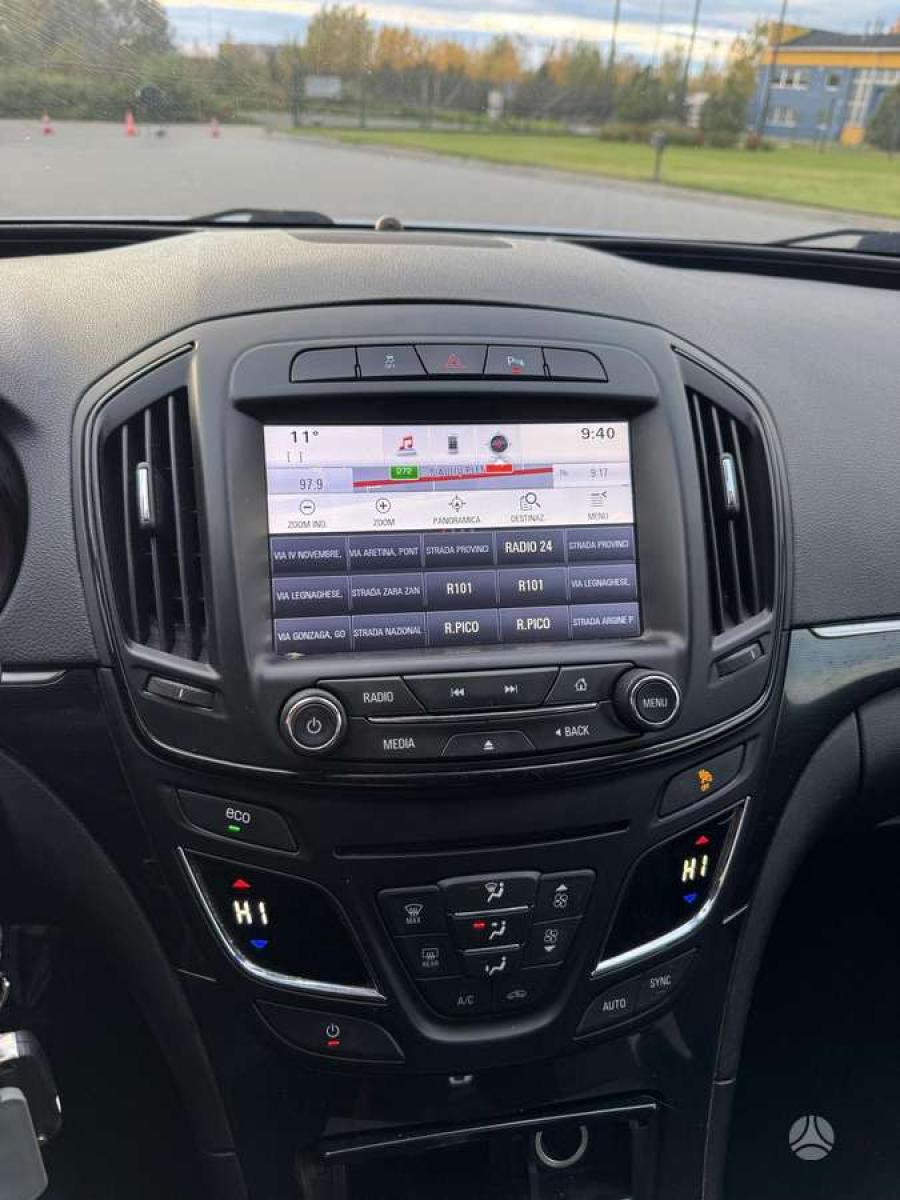 Grey Opel Insignia 2015 in Telschi, with an engine capacity of 1.96 L and mileage of 261 thousand km for 3300 €, photo 28 on AUTOMOTO.COM.LV