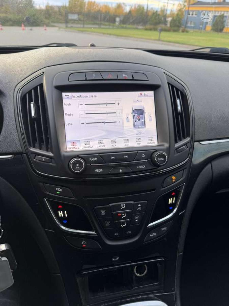 Grey Opel Insignia 2015 in Telschi, with an engine capacity of 1.96 L and mileage of 261 thousand km for 3300 €, photo 29 on AUTOMOTO.COM.LV