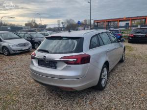 Grey Opel Insignia 2016 in Kaunas, with an engine capacity of 1.60 L and mileage of 208 thousand km for 5500 €, photo 2 on AUTOMOTO.COM.LV