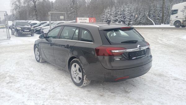 Pelēks Opel Insignia 2016 Radviliškis, ar dzinēja tilpumu 1.60 L un nobraukumu 222 tūkst. km par 6100 €, foto 3 vietnē AUTOMOTO.COM.LV
