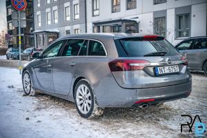 Grey Opel Insignia 2016 in Riga, with an engine capacity of 2.00 L and mileage of 294 thousand km for 3990 €, photo 3 on AUTOMOTO.COM.LV