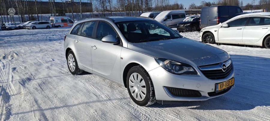 Pelēks Opel Insignia 2016 Kauņa, ar dzinēja tilpumu 1.60 L un nobraukumu 216 tūkst. km par 5499 €, foto 4 vietnē AUTOMOTO.COM.LV