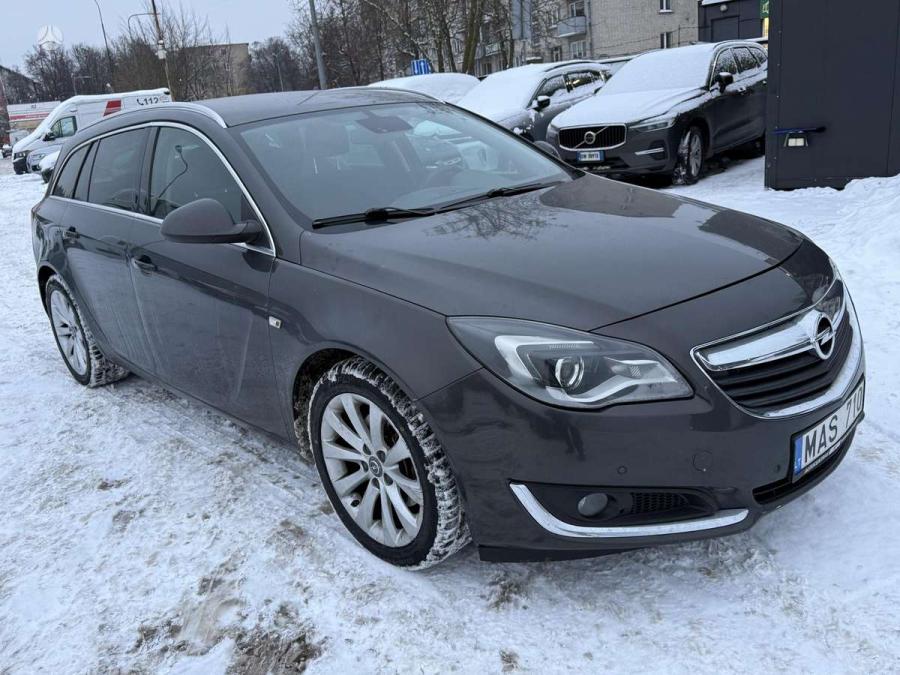 Pelēks Opel Insignia 2016 Viļņa, ar dzinēja tilpumu 1.96 L un nobraukumu 278 tūkst. km par 4400 €, foto 2 vietnē AUTOMOTO.COM.LV