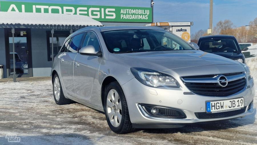 Grey Opel Insignia 2016 in Kretinga, with an engine capacity of 2.00 L and mileage of 201 thousand km for 6999 €, photo 2 on AUTOMOTO.COM.LV