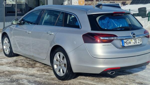Grey Opel Insignia 2016 in Kretinga, with an engine capacity of 2.00 L and mileage of 201 thousand km for 6999 €, photo 7 on AUTOMOTO.COM.LV