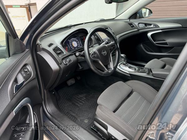 Pelēks Opel Insignia 2016 Veru, ar dzinēja tilpumu 1.60 L un nobraukumu 179 tūkst. km par 6290 €, foto 5 vietnē AUTOMOTO.COM.LV