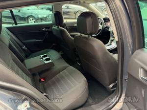 Grey Opel Insignia 2016 in Voru, with an engine capacity of 1.60 L and mileage of 179 thousand km for 6290 €, photo 9 on AUTOMOTO.COM.LV