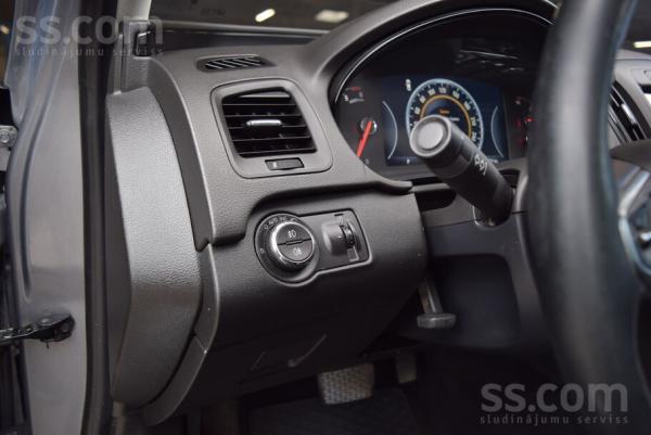 Pelēks Opel Insignia 2016 Rīga, ar dzinēja tilpumu 2.00 L un nobraukumu 241 tūkst. km par 6500 €, foto 10 vietnē AUTOMOTO.COM.LV
