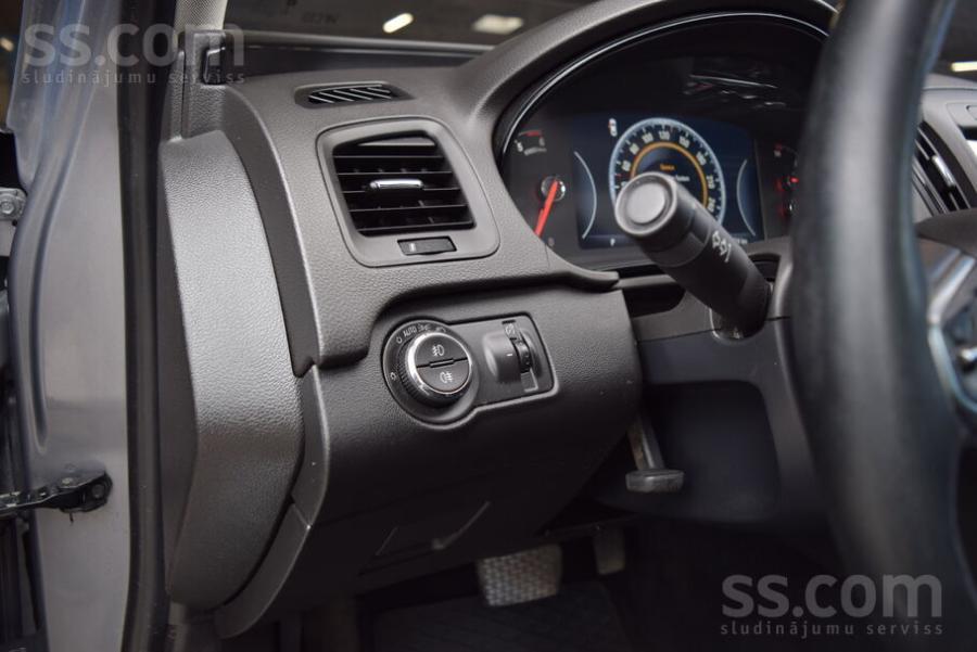 Pelēks Opel Insignia 2016 Rīga, ar dzinēja tilpumu 2.00 L un nobraukumu 241 tūkst. km par 6500 €, foto 11 vietnē AUTOMOTO.COM.LV