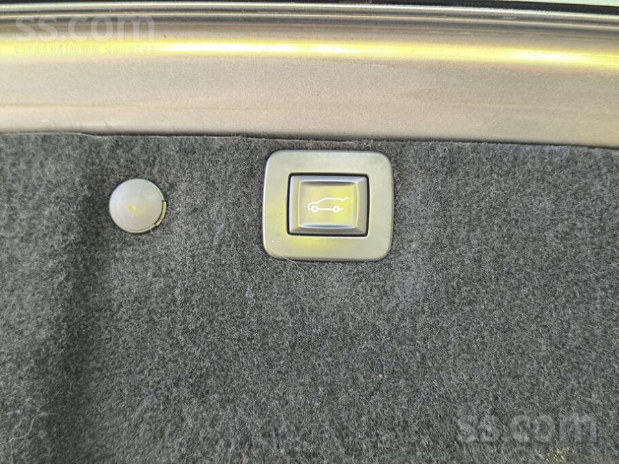 Pelēks Opel Insignia 2016 Jelgava, ar dzinēja tilpumu 2.00 L un nobraukumu 274 tūkst. km par 5950 €, foto 10 vietnē AUTOMOTO.COM.LV
