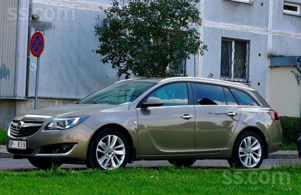 Pelēks Opel Insignia 2016 Rīga, ar dzinēja tilpumu 1.60 L un nobraukumu 120 tūkst. km par 7250 €, foto 1 vietnē AUTOMOTO.COM.LV