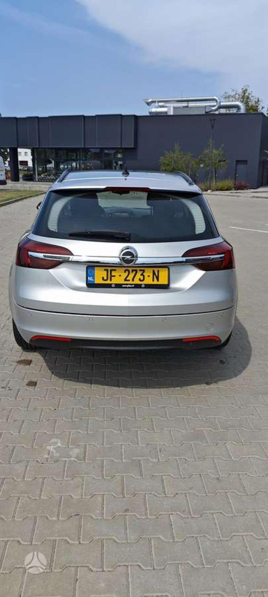 Pelēks Opel Insignia 2016 Kauņa, ar dzinēja tilpumu 1.60 L un nobraukumu 216 tūkst. km par 4799 €, foto 8 vietnē AUTOMOTO.COM.LV