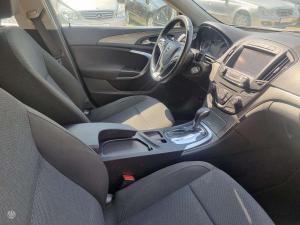 Grey Opel Insignia 2016 in Kaunas, with an engine capacity of 1.60 L and mileage of 208 thousand km for 4950 €, photo 6 on AUTOMOTO.COM.LV