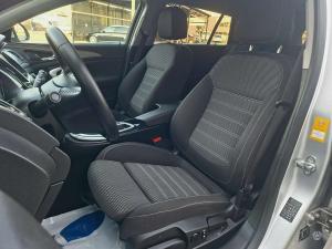 Pelēks Opel Insignia 2016 Jonava, ar dzinēja tilpumu 1.96 L un nobraukumu 303 tūkst. km par 4500 €, foto 17 vietnē AUTOMOTO.COM.LV