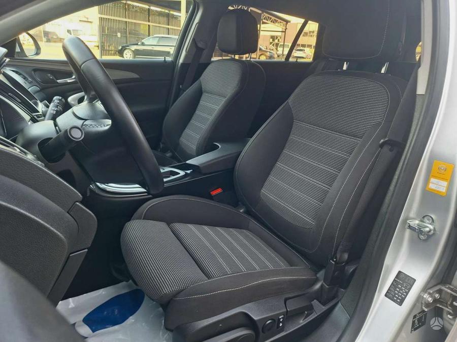 Pelēks Opel Insignia 2016 Jonava, ar dzinēja tilpumu 1.96 L un nobraukumu 303 tūkst. km par 4500 €, foto 17 vietnē AUTOMOTO.COM.LV