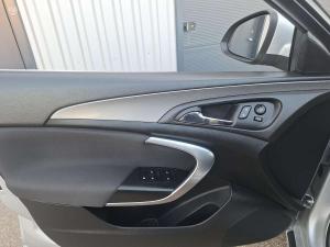 Pelēks Opel Insignia 2016 Jonava, ar dzinēja tilpumu 1.96 L un nobraukumu 303 tūkst. km par 4500 €, foto 18 vietnē AUTOMOTO.COM.LV
