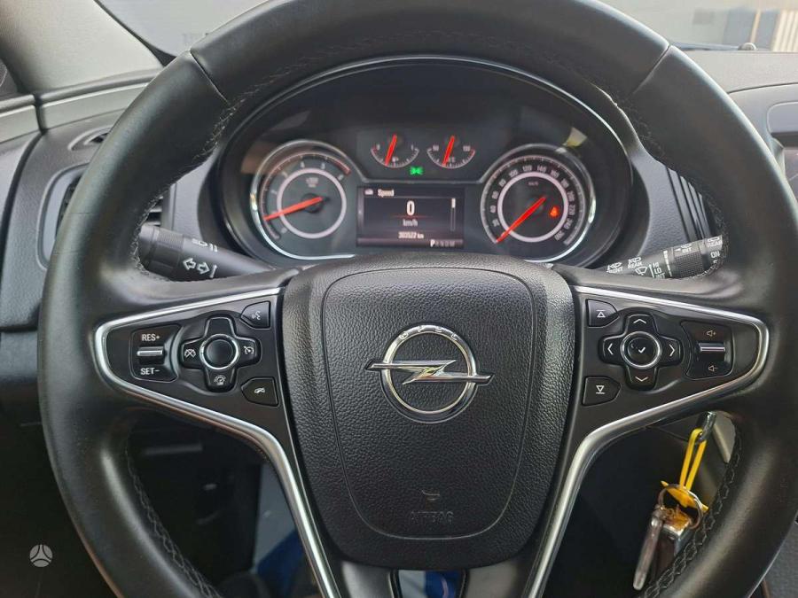 Pelēks Opel Insignia 2016 Jonava, ar dzinēja tilpumu 1.96 L un nobraukumu 303 tūkst. km par 4500 €, foto 26 vietnē AUTOMOTO.COM.LV