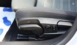 Pelēks Opel Insignia 2016 Kretinga, ar dzinēja tilpumu 1.96 L un nobraukumu 202 tūkst. km par 6699 €, foto 22 vietnē AUTOMOTO.COM.LV