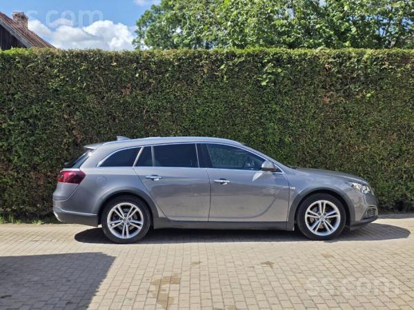 Opel Insignia 2016 Jelgava vietnē Pelēks Opel Insignia 2016 Jelgava, ar dzinēja tilpumu 2.00 L un nobraukumu 240 tūkst. km par 6500 €, foto 4 vietnē AUTOMOTO.COM.LV