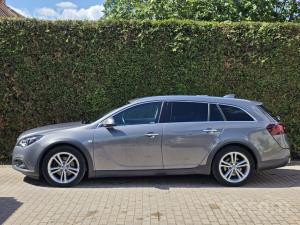 Grey Opel Insignia 2016 in Jelgava, with an engine capacity of 2.00 L and mileage of 240 thousand km for 6500 €, photo 5 on AUTOMOTO.COM.LV