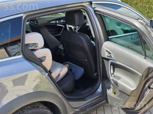 Pelēks Opel Insignia 2016 Jelgava, ar dzinēja tilpumu 2.00 L un nobraukumu 240 tūkst. km par 6300 €, foto 12 vietnē AUTOMOTO.COM.LV