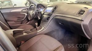 Pelēks Opel Insignia 2016 Rīga, ar dzinēja tilpumu 1.60 L un nobraukumu 182 tūkst. km par 6700 €, foto 13 vietnē AUTOMOTO.COM.LV