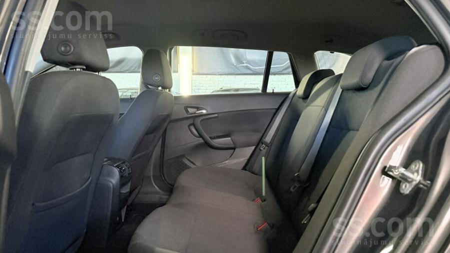 Pelēks Opel Insignia 2016 Rīga, ar dzinēja tilpumu 1.60 L un nobraukumu 182 tūkst. km par 6700 €, foto 14 vietnē AUTOMOTO.COM.LV