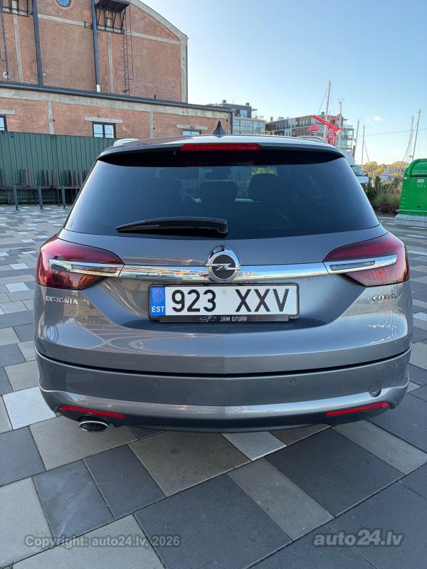 Grey Opel Insignia 2016 in Tallinn, with an engine capacity of 2.00 L and mileage of 185 thousand km for 11950 €, photo 7 on AUTOMOTO.COM.LV