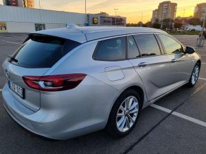 Grey Opel Insignia 2017 in Vilnius, with an engine capacity of 1.96 L and mileage of 126 thousand km for 12899 €, photo 3 on AUTOMOTO.COM.LV