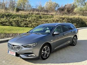 Grey Opel Insignia 2017 in Vilnius, with an engine capacity of 2.00 L and mileage of 315 thousand km for 7650 €, photo  on AUTOMOTO.COM.LV