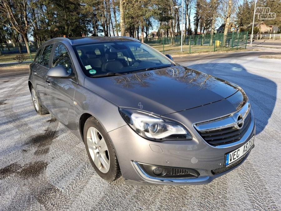 Grey Opel Insignia 2017 in Siauliai, with an engine capacity of 2.00 L and mileage of 180 thousand km for 6250 €, photo 3 on AUTOMOTO.COM.LV