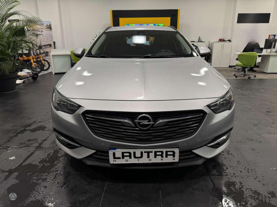 Pelēks Opel Insignia 2017 Viļņa, ar dzinēja tilpumu 1.60 L un nobraukumu 248 tūkst. km par 7500 €, foto 2 vietnē AUTOMOTO.COM.LV