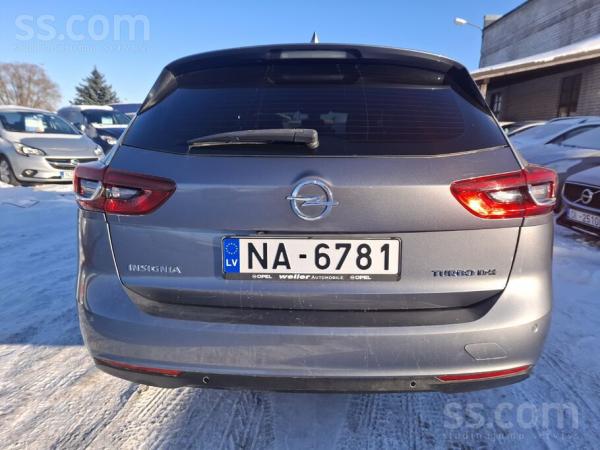 Grey Opel Insignia 2017 in Talsi, with an engine capacity of 2.00 L and mileage of 149 thousand km for 10800 €, photo 6 on AUTOMOTO.COM.LV