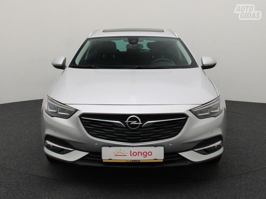 Grey Opel Insignia 2017 in Vilnius, with an engine capacity of 2.00 L and mileage of 159 thousand km for 10399 €, photo 3 on AUTOMOTO.COM.LV