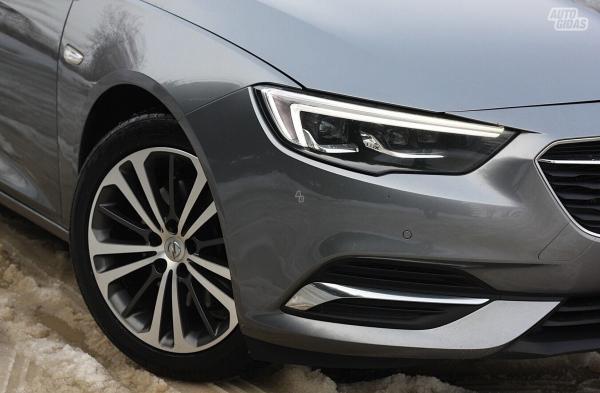 Grey Opel Insignia 2017 in Petrikaiciai, with an engine capacity of 2.00 L and mileage of 185 thousand km for 12499 €, photo 8 on AUTOMOTO.COM.LV