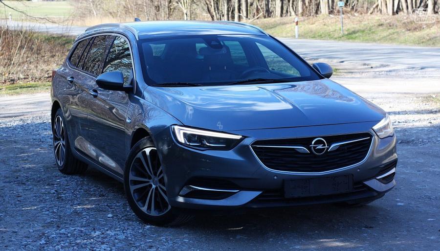 Grey Opel Insignia 2017 in Petrikaiciai, with an engine capacity of 2.00 L and mileage of 185 thousand km for 11999 €, photo 8 on AUTOMOTO.COM.LV