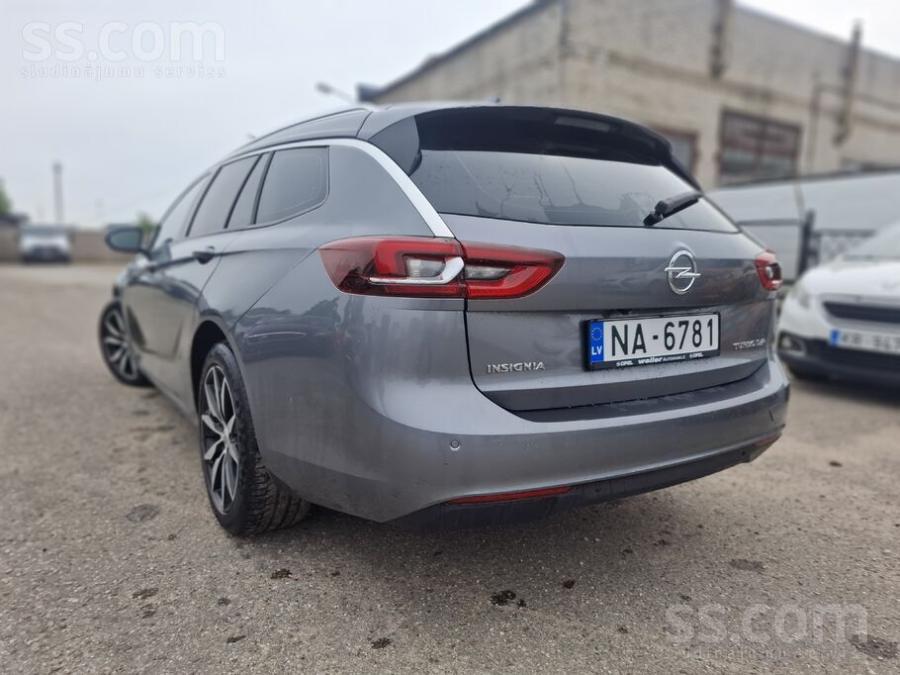 Grey Opel Insignia 2017 in Talsi, with an engine capacity of 2.00 L and mileage of 149 thousand km for 9800 €, photo 5 on AUTOMOTO.COM.LV